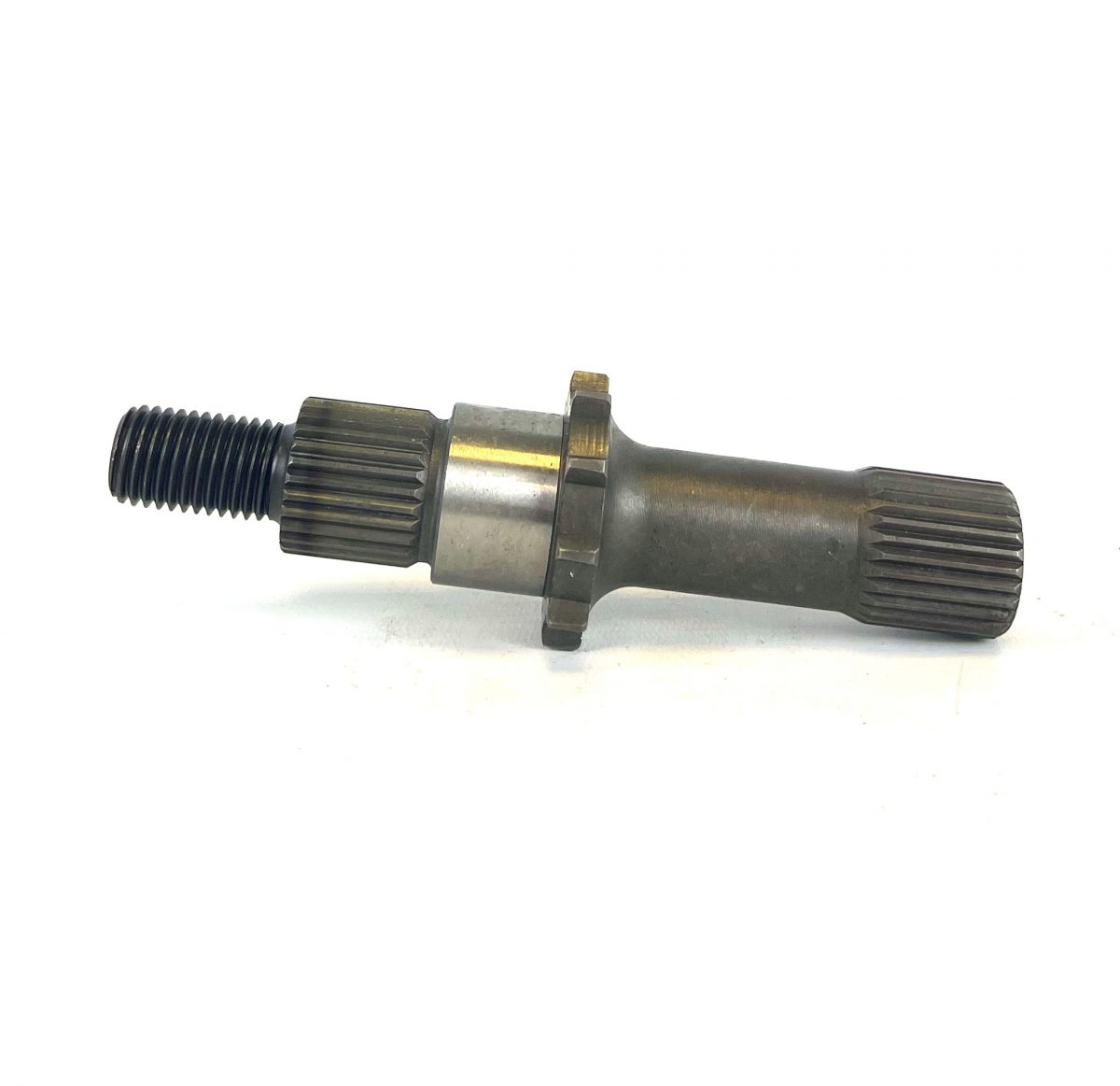 FRC5449, LT230 front output shaft - Ashcroft Transmissions